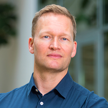 Ricardo Semler: A Revolutionary Model of Leadership (Spanish) | INSEAD ...